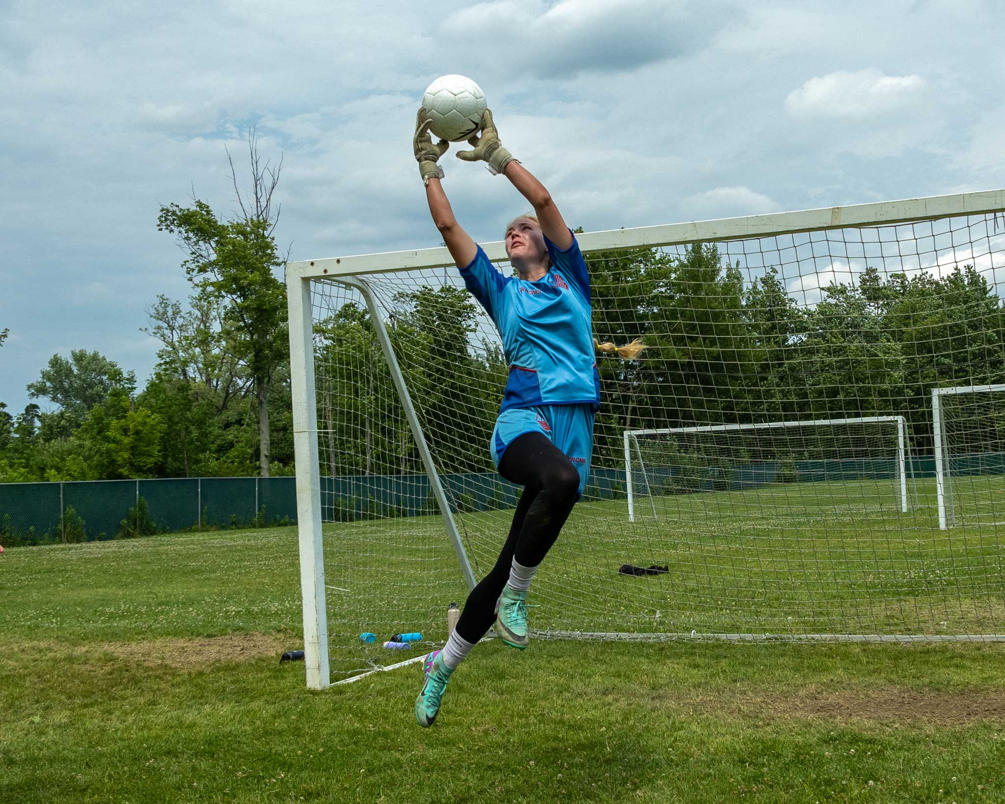 Goalkeeper Camps by KRONIS Academy – KRONIS Soccer